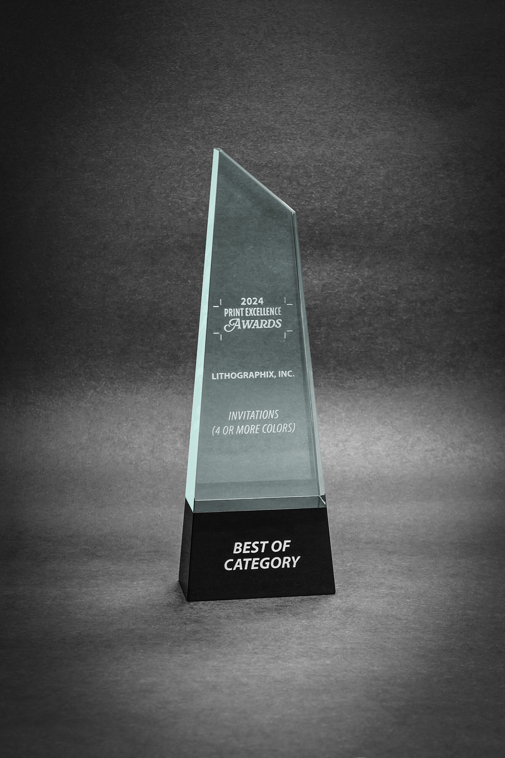 Award_Trophy_Invitations